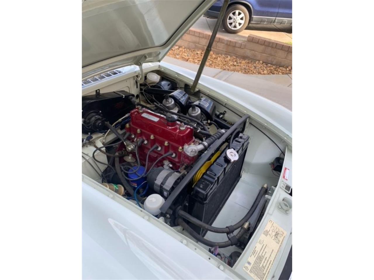 1972 MG MGB - American Hot Rods