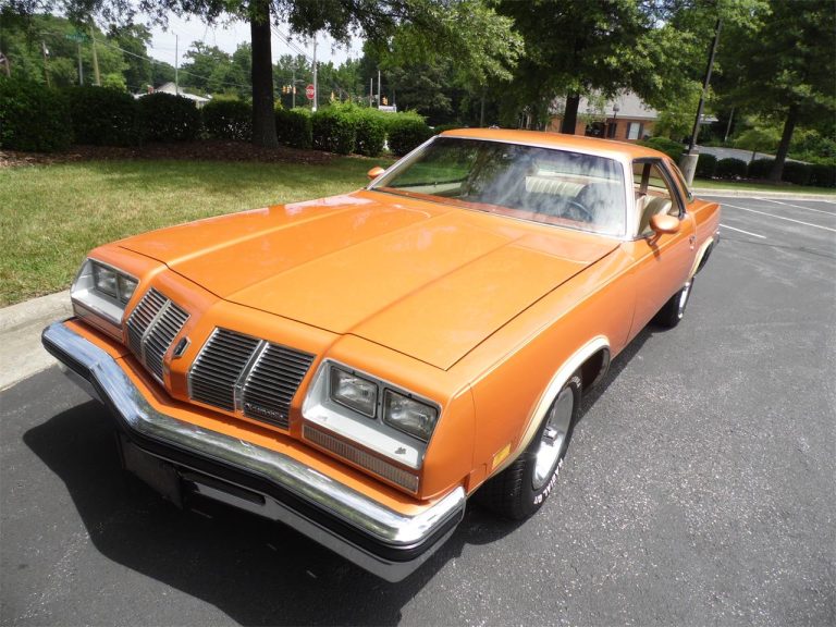 1977 Oldsmobile 442 - American Hot Rods