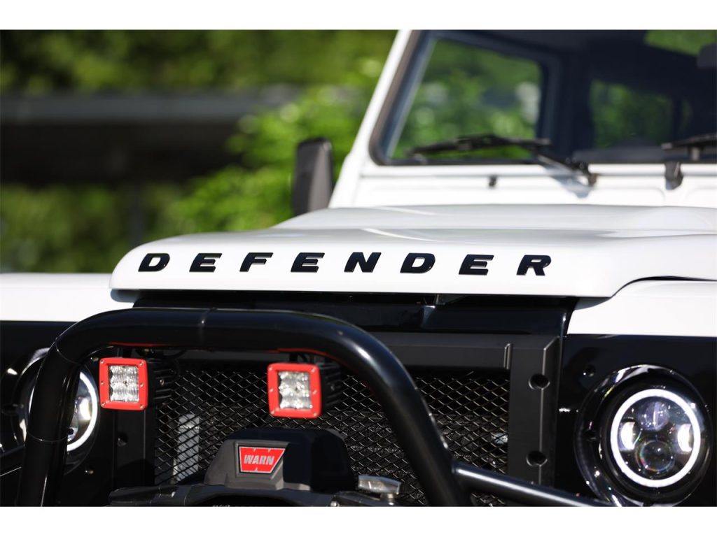 1992 Land Rover Defender - American Hot Rods