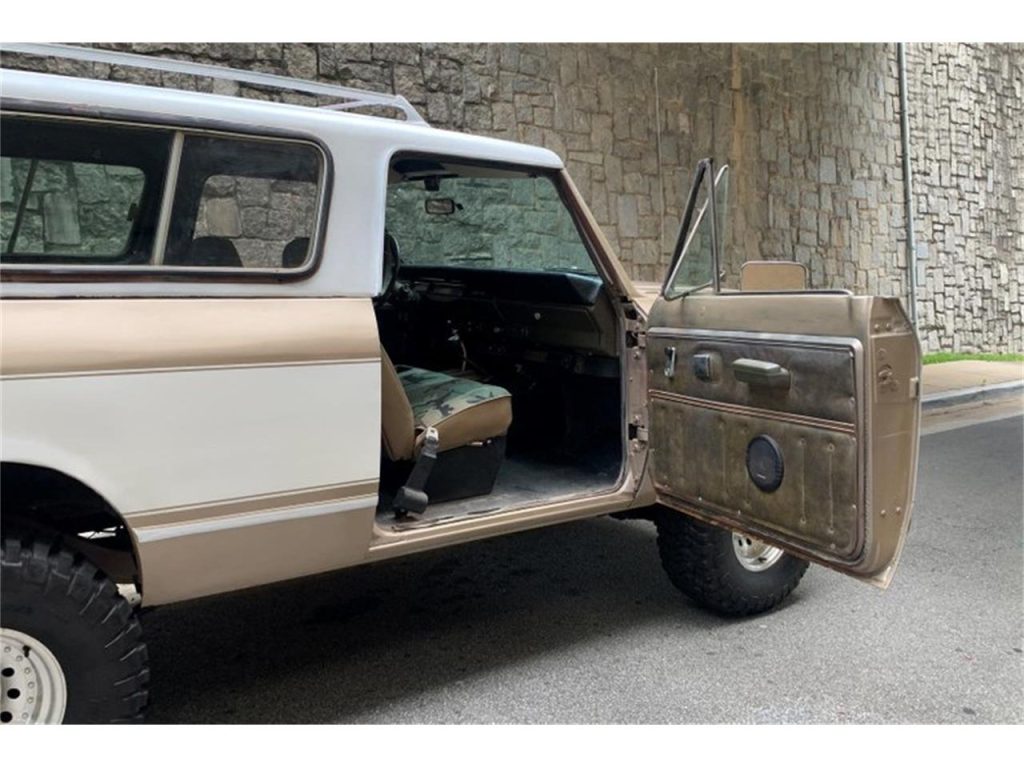 1977 International Scout - American Hot Rods