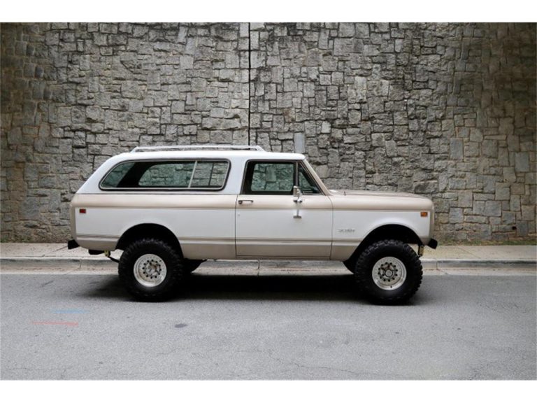 1977 International Scout - American Hot Rods