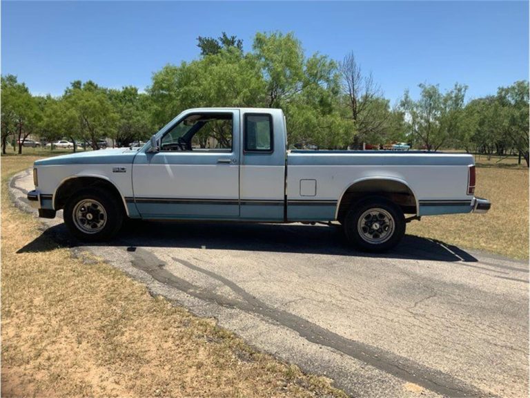 1985 Chevrolet S10 - American Hot Rods