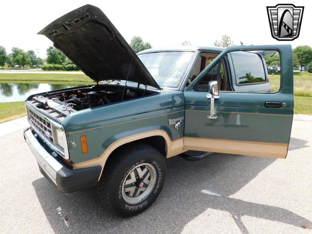 1985 Ford Bronco II - American Hot Rods