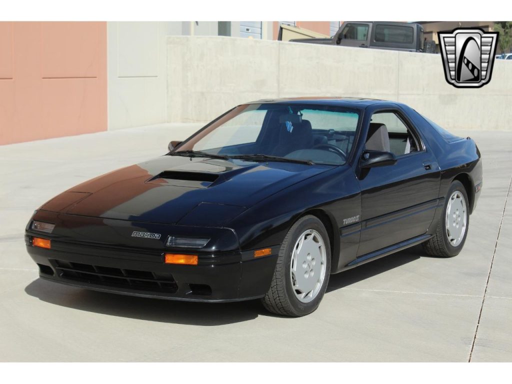 1987 Mazda RX-7 - American Hot Rods