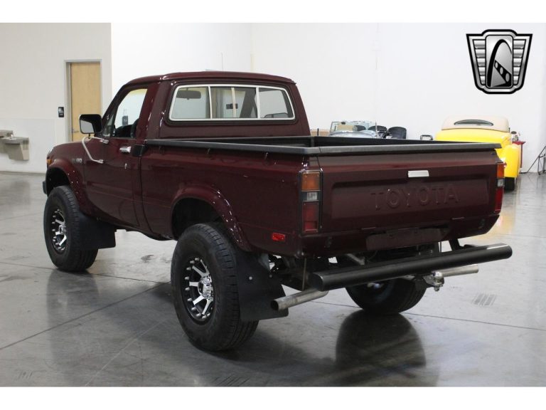 1981 Toyota Pickup - American Hot Rods