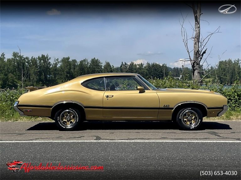 1970 Oldsmobile 442 - American Hot Rods