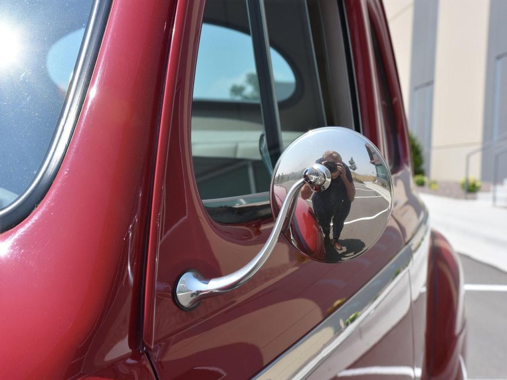1947 Ford Bus - American Hot Rods