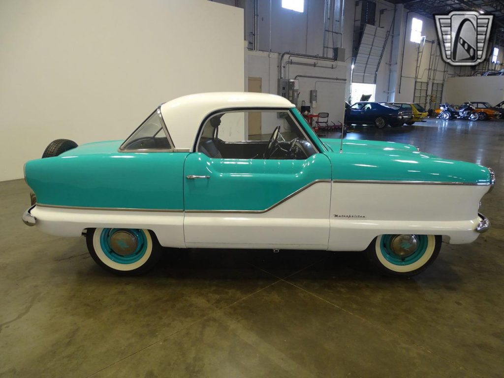 1957 Nash Metropolitan - American Hot Rods