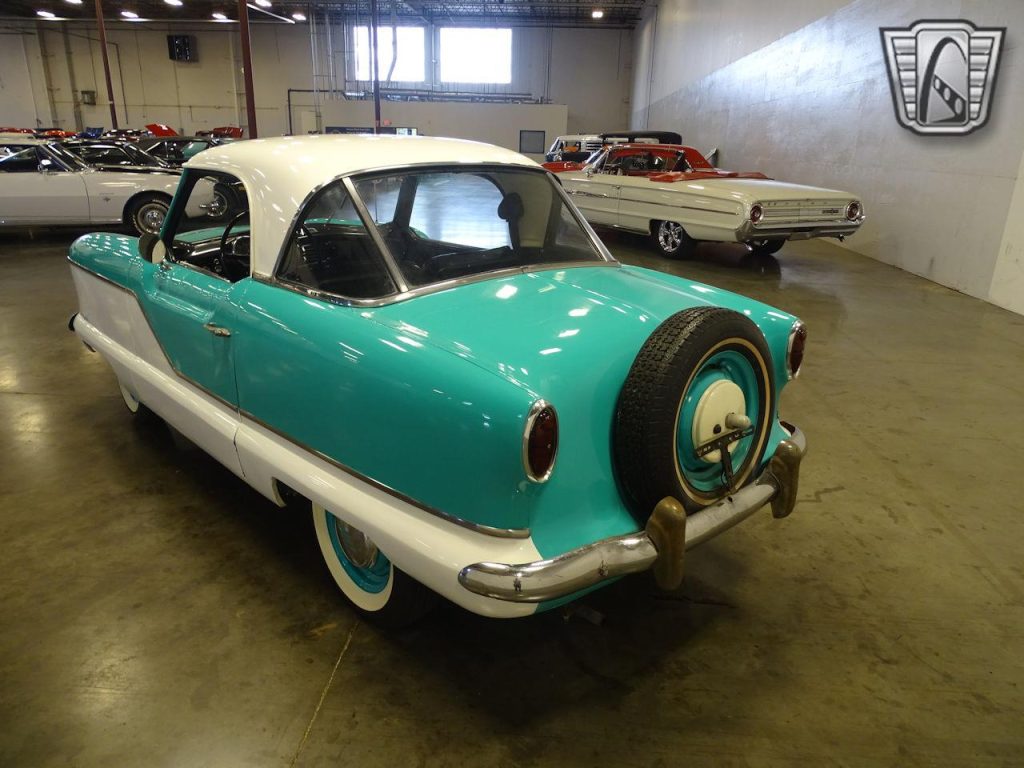 1957 Nash Metropolitan - American Hot Rods