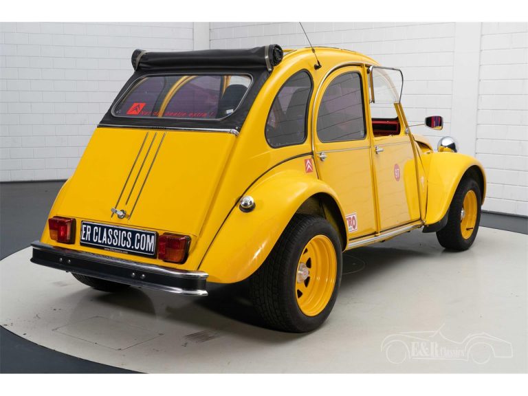 1982 Citroen 2CV - American Hot Rods