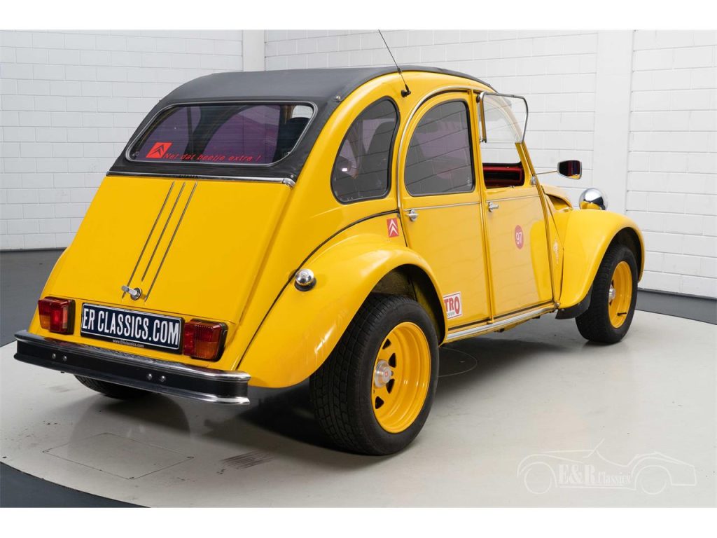 1982 Citroen 2CV - American Hot Rods