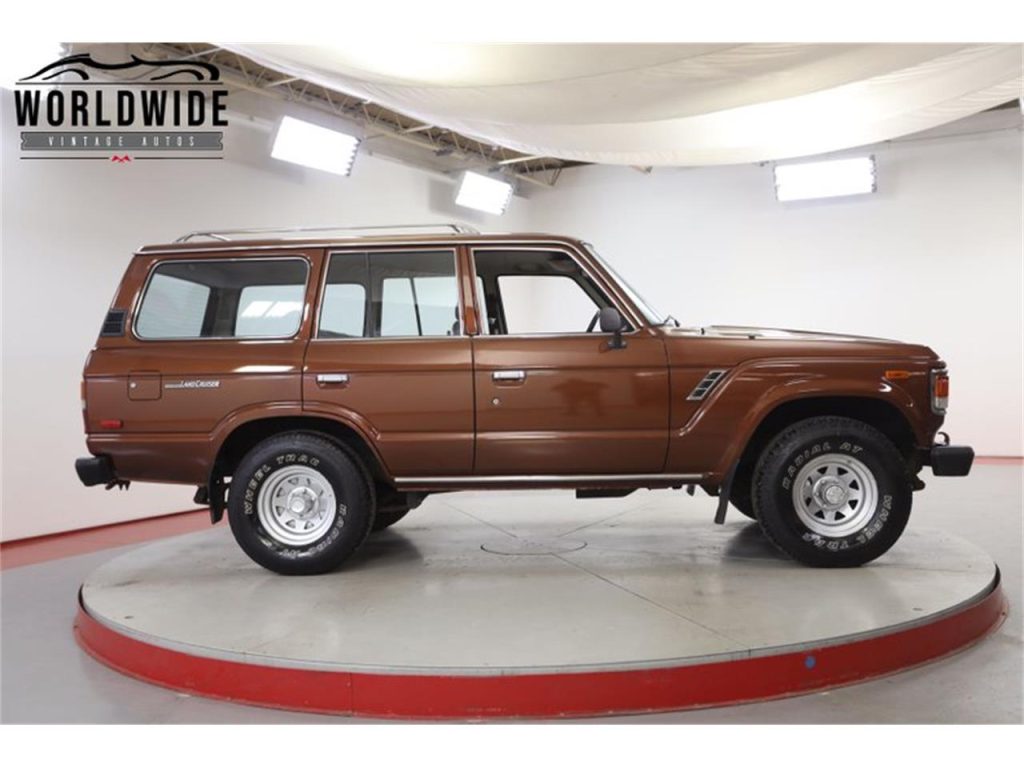 1983 Toyota Land Cruiser FJ - American Hot Rods
