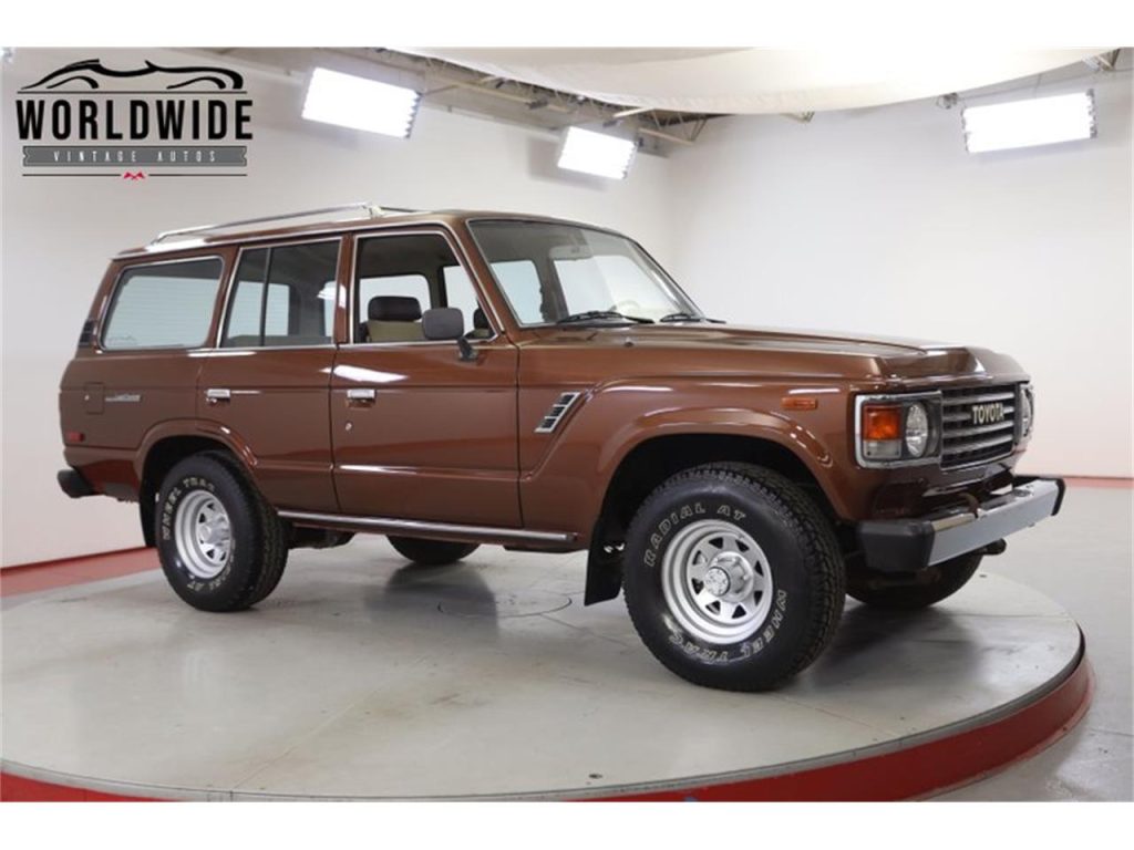 1983 Toyota Land Cruiser FJ - American Hot Rods
