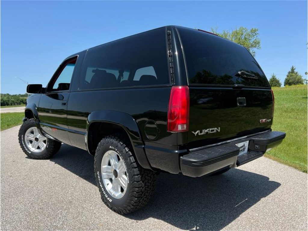 1994 GMC Yukon - American Hot Rods