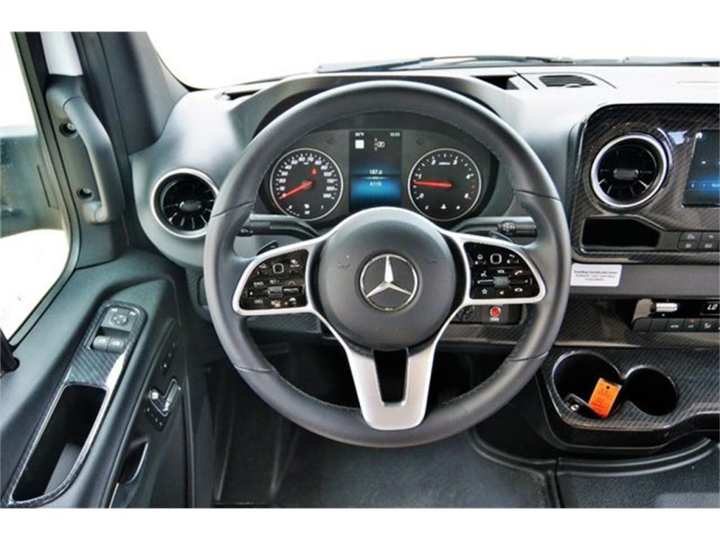 2021 Mercedes-Benz Spr - American Hot Rods