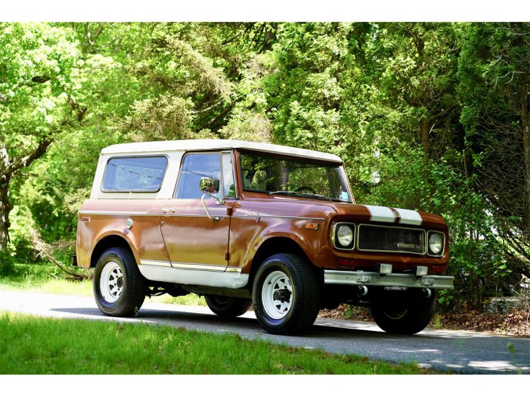 1970 International Harvester Scout - American Hot Rods