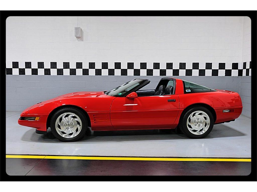 1994 Chevrolet Corvette C4 - American Hot Rods