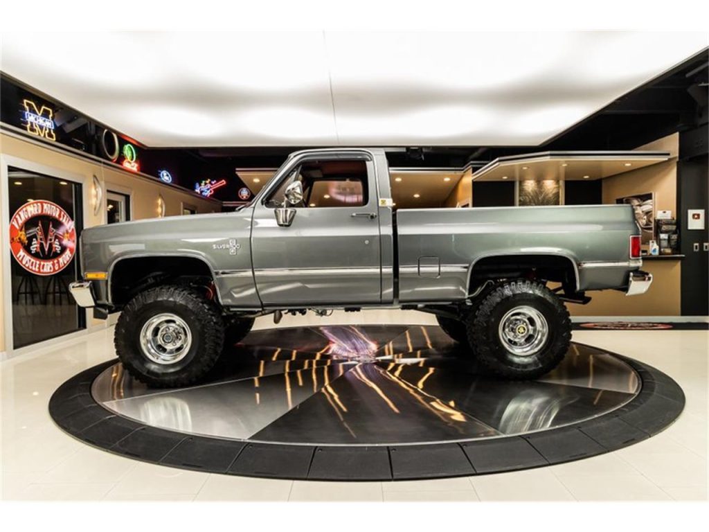 1987 Chevrolet Silverado - American Hot Rods