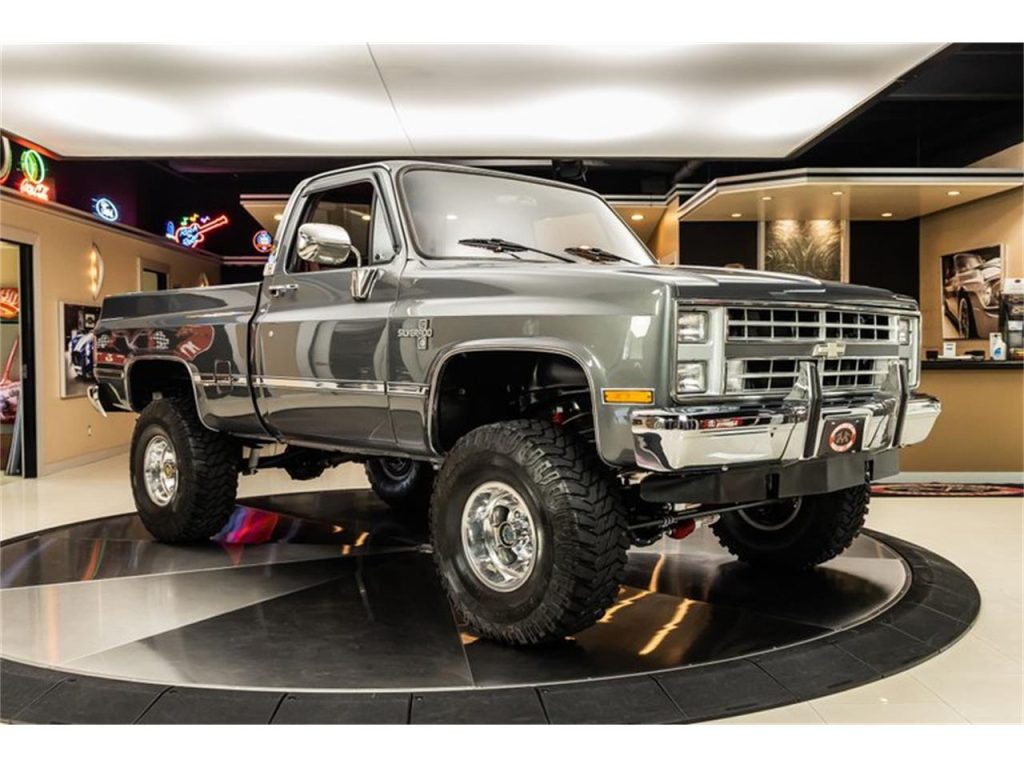 1987 Chevrolet Silverado - American Hot Rods