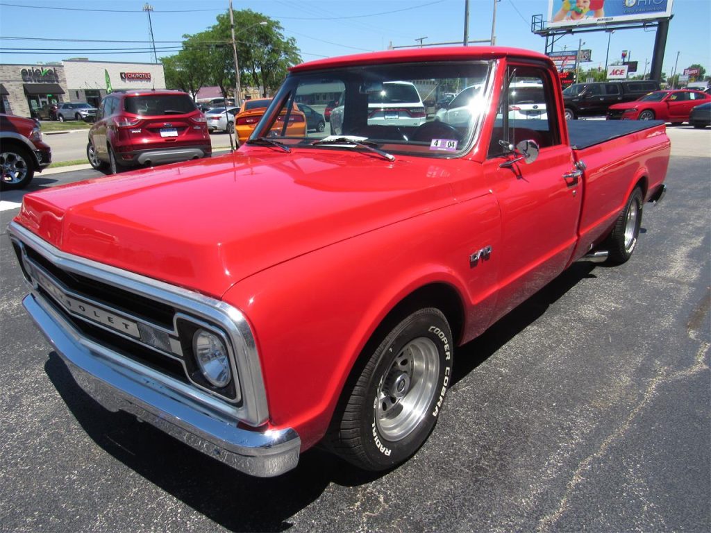 1970 Chevrolet C10 - American Hot Rods