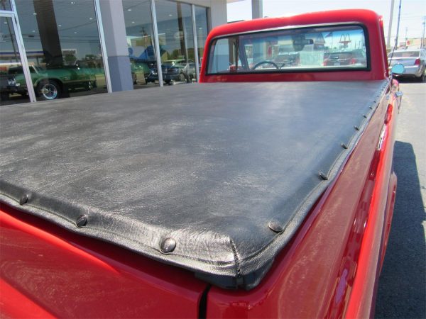 1970 Chevrolet C10 - American Hot Rods