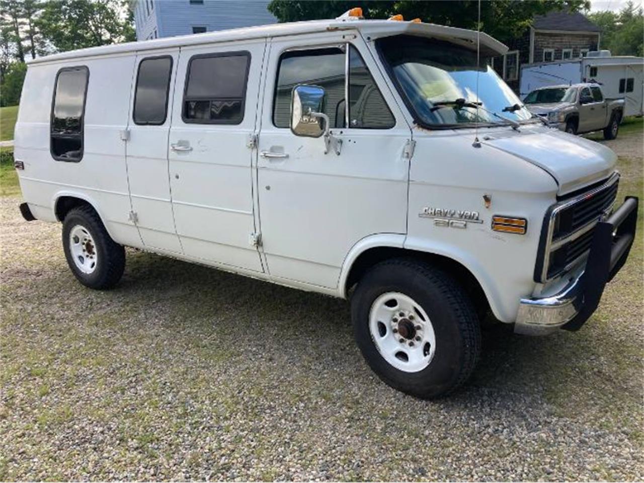1984 Chevrolet G30 - American Hot Rods