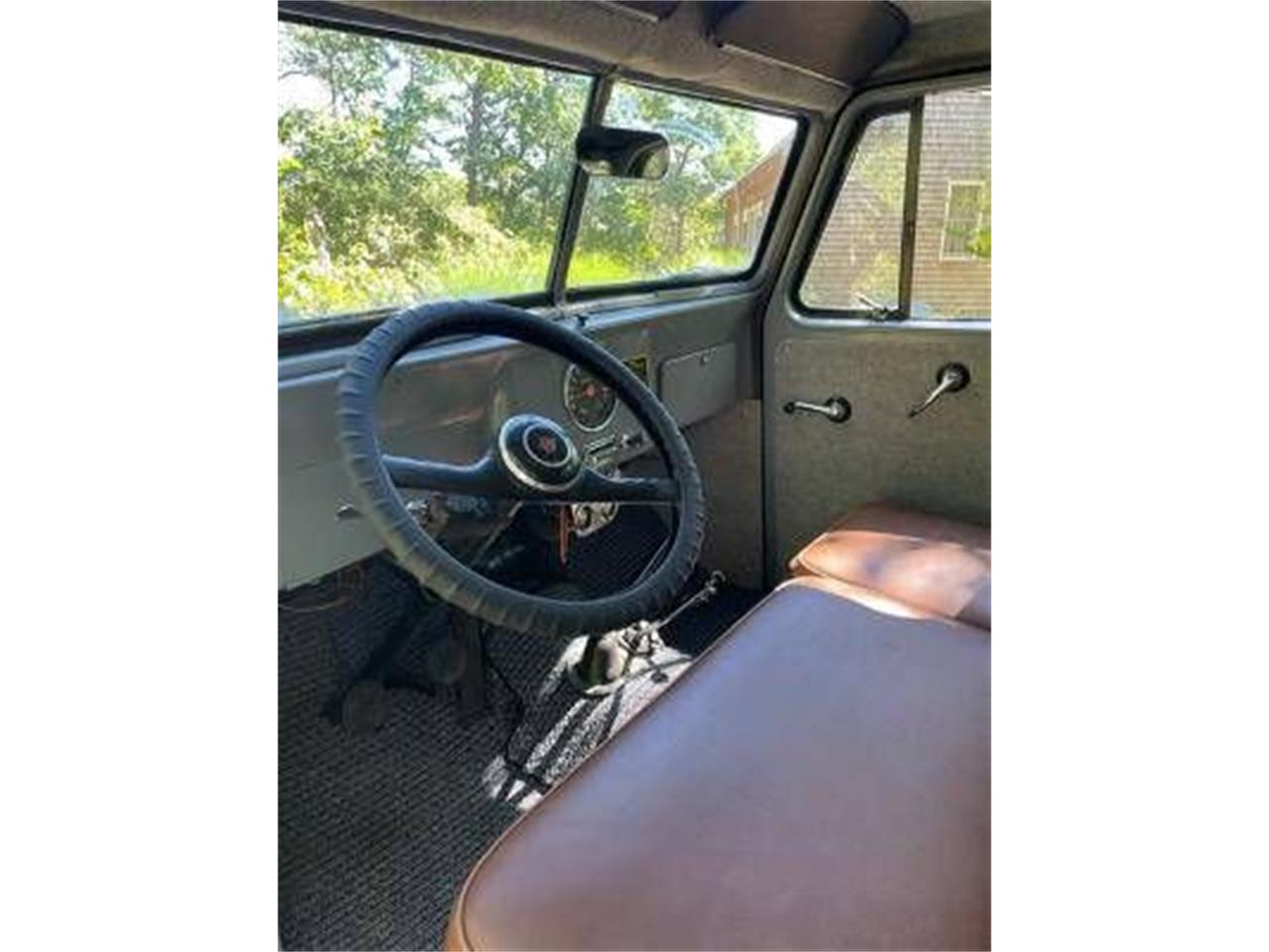 1963 Willys Wagoneer - American Hot Rods