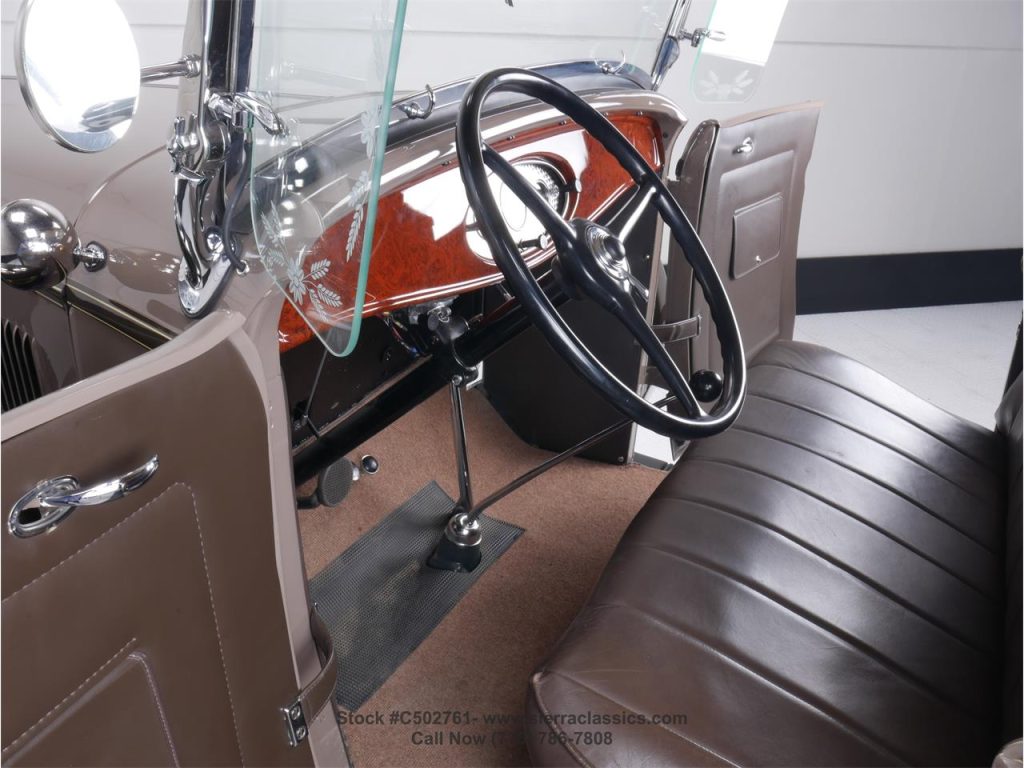 1932 Ford Model B - American Hot Rods