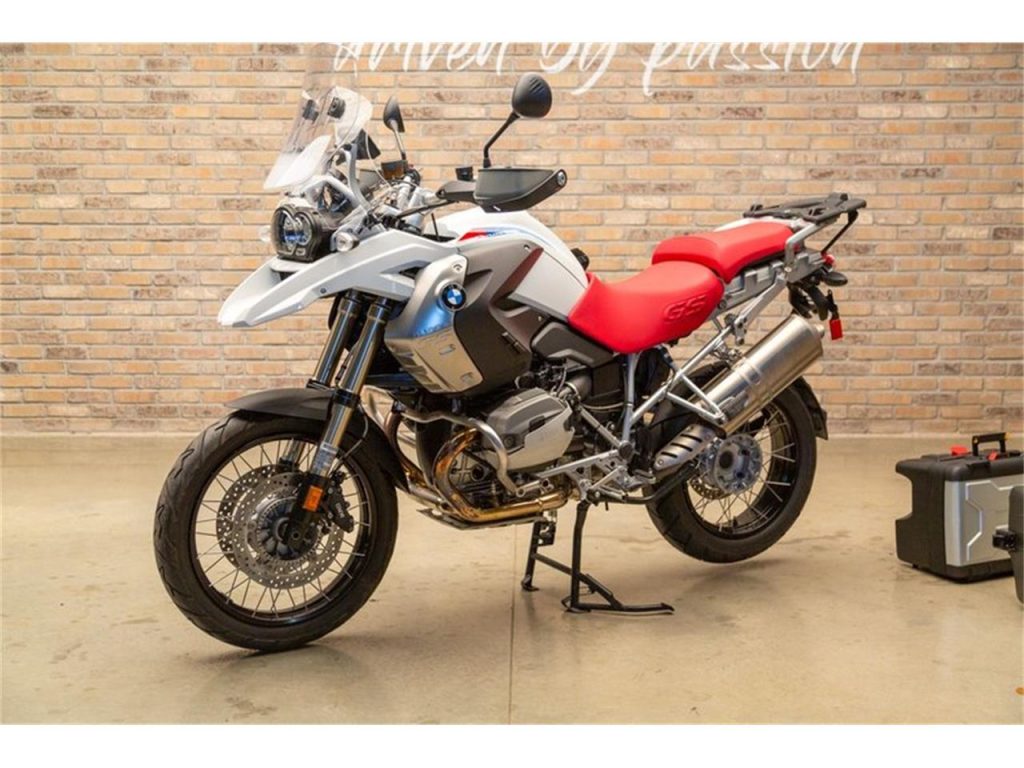 2010 BMW R1200 - American Hot Rods