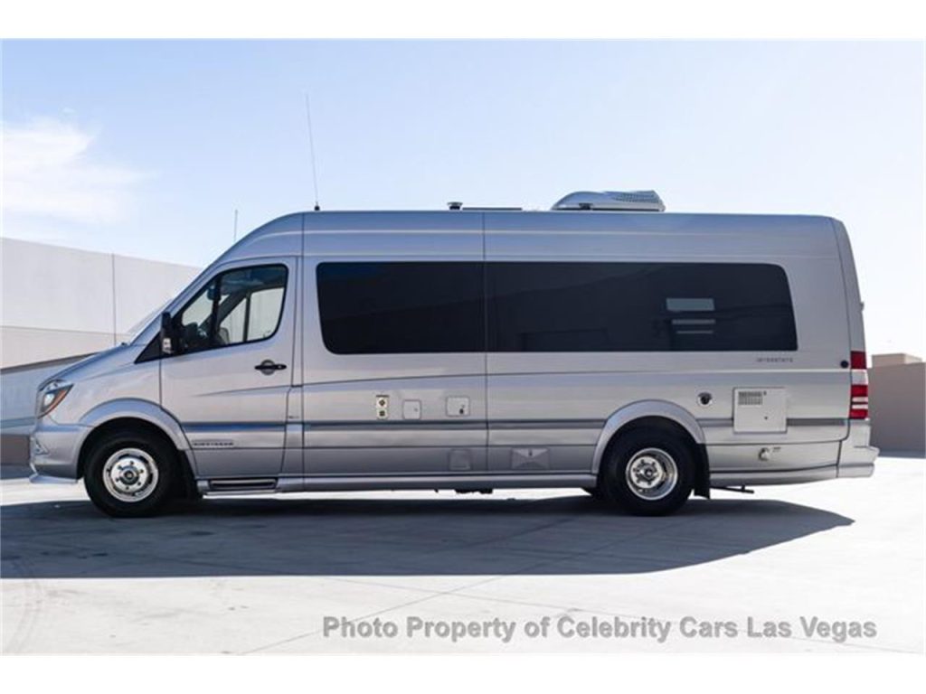 2016 Mercedes-Benz Spr - American Hot Rods