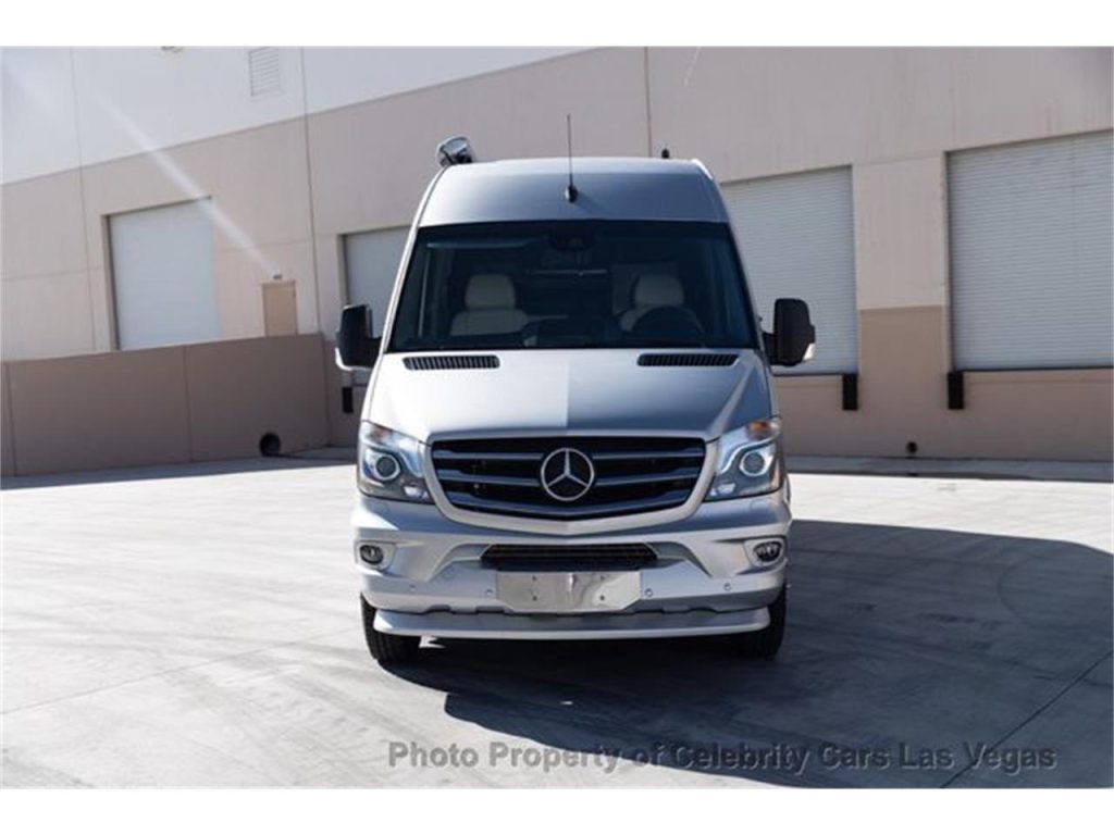 2016 Mercedes-Benz Spr - American Hot Rods