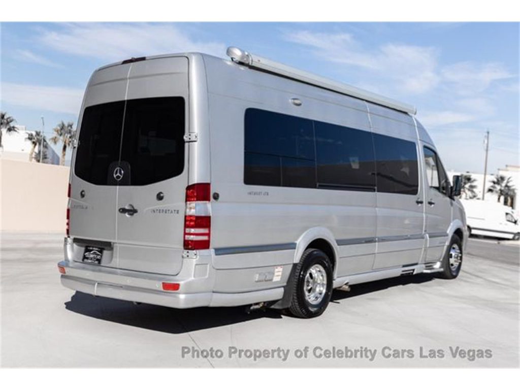 2016 Mercedes-Benz Spr - American Hot Rods