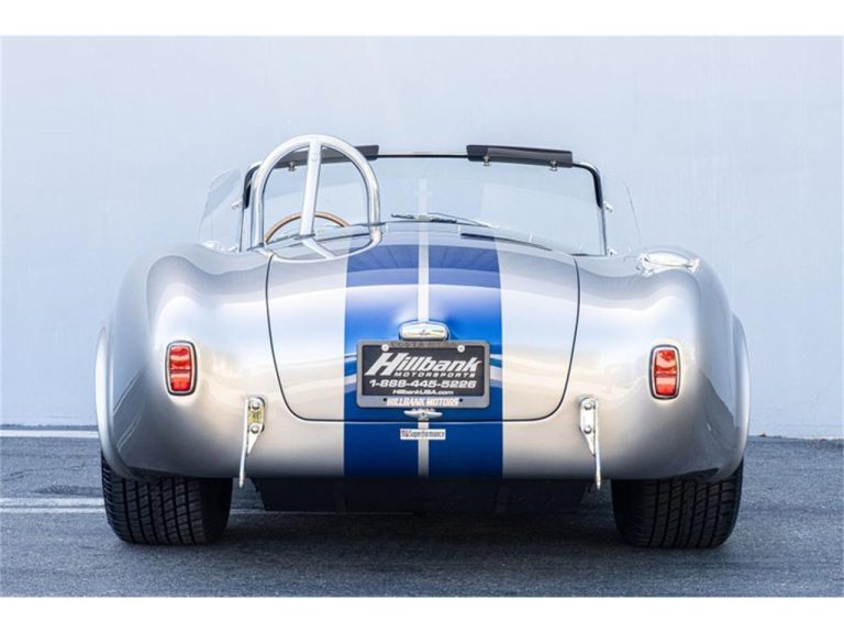 1965 AC Cobra - American Hot Rods