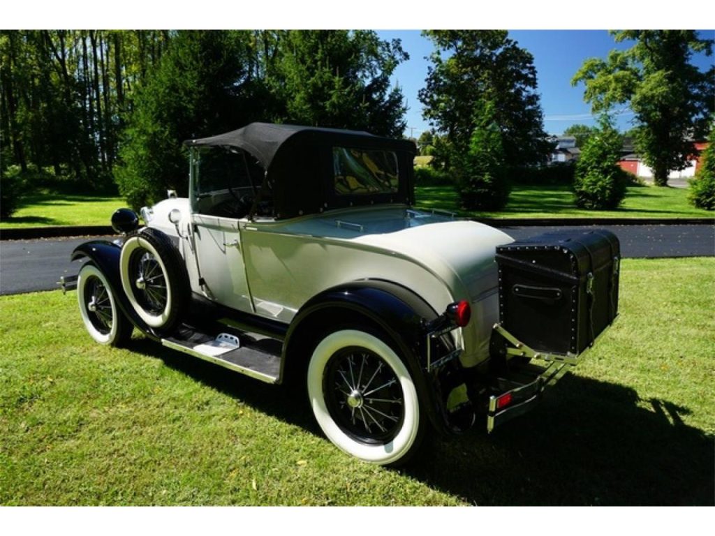 1928 Ford Model A Replica - American Hot Rods