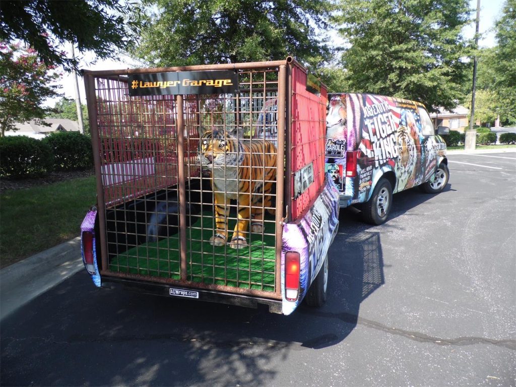 2005 Chevrolet Astro - American Hot Rods