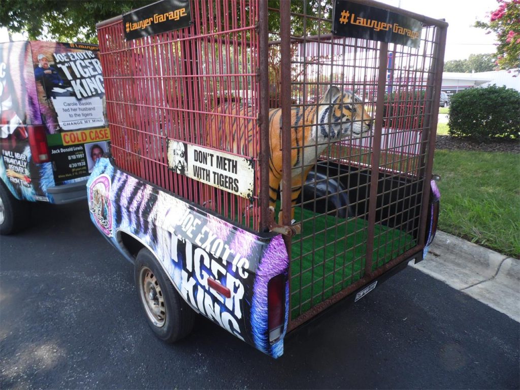 2005 Chevrolet Astro - American Hot Rods