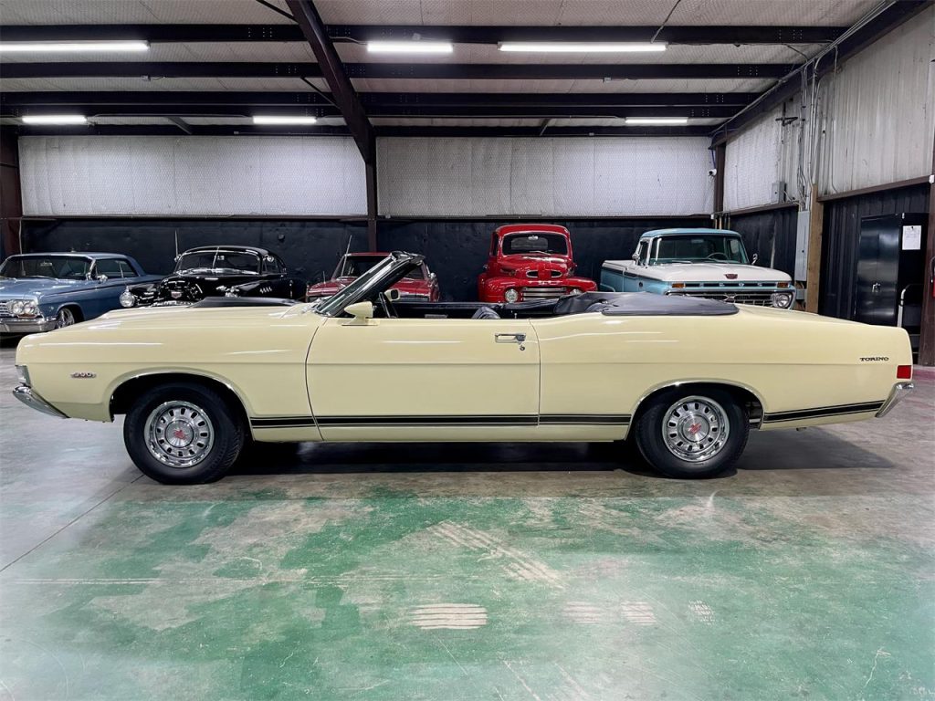 1968 Ford Tor - American Hot Rods