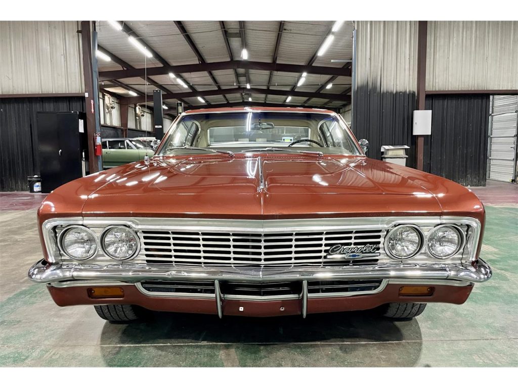 1966 Chevrolet Caprice - American Hot Rods