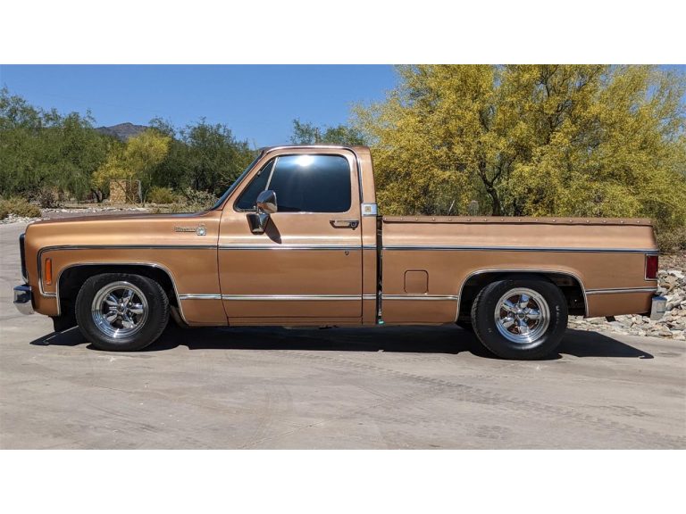 1980 Chevrolet C10 - American Hot Rods