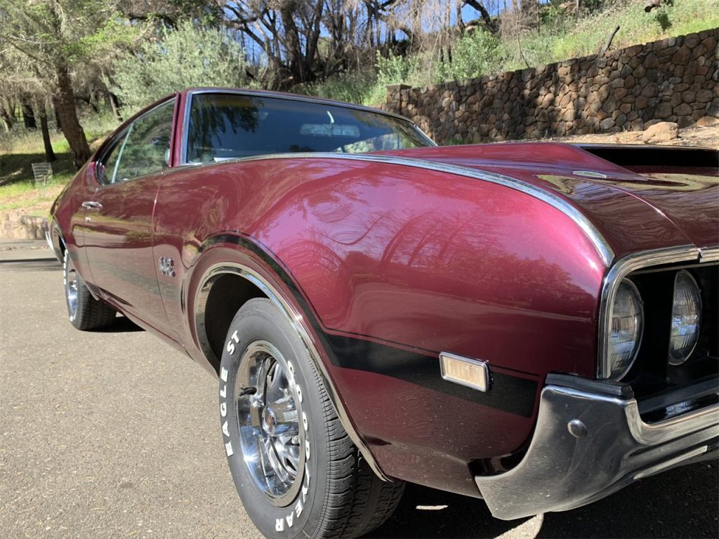 1969 Oldsmobile 442 - American Hot Rods