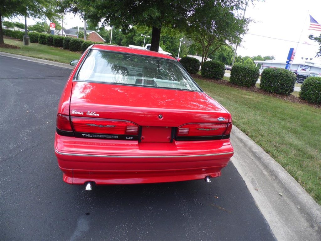 1992 Ford Thunderbird - American Hot Rods