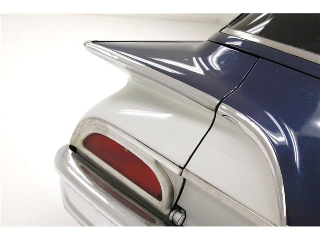 1960 Ford Ranch Wagon - American Hot Rods