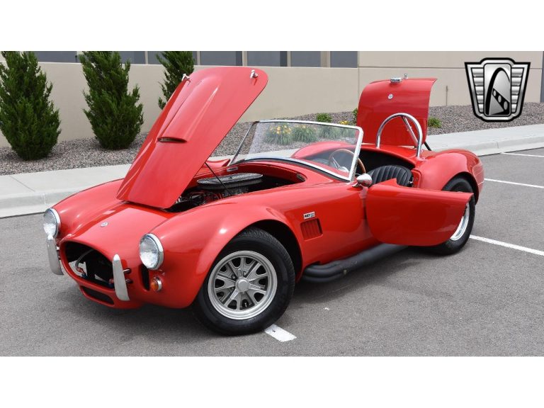 1966 AC Cobra - American Hot Rods