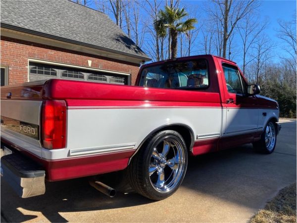 1995 Ford F150 - American Hot Rods