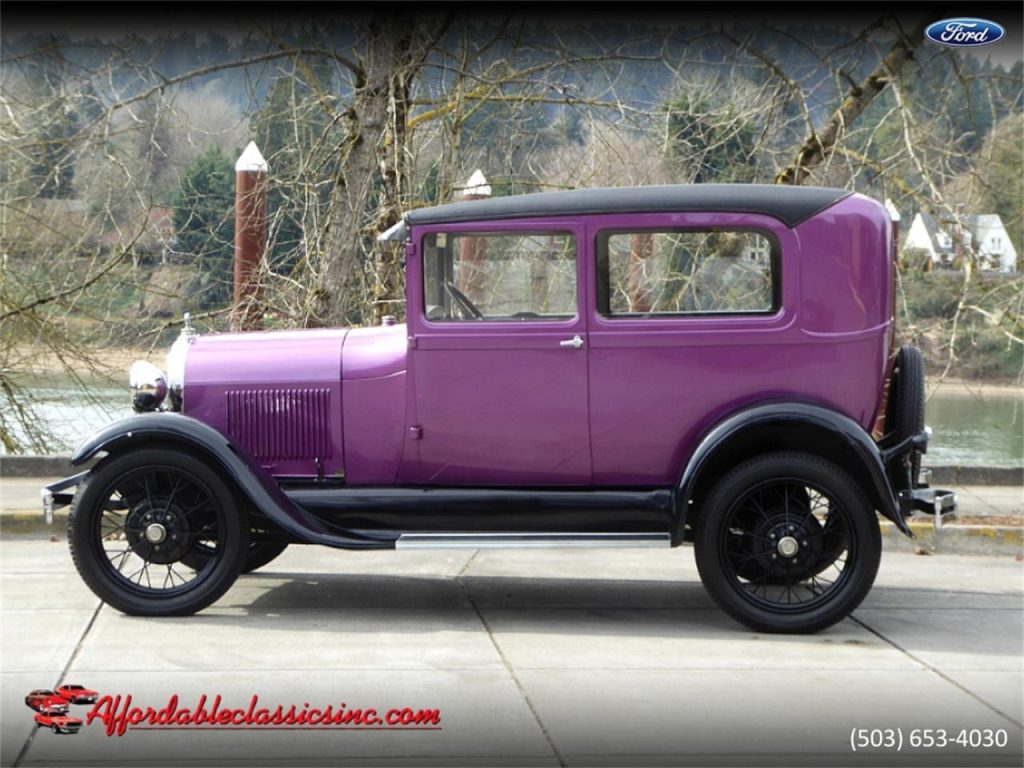 1929 Ford Model A - American Hot Rods