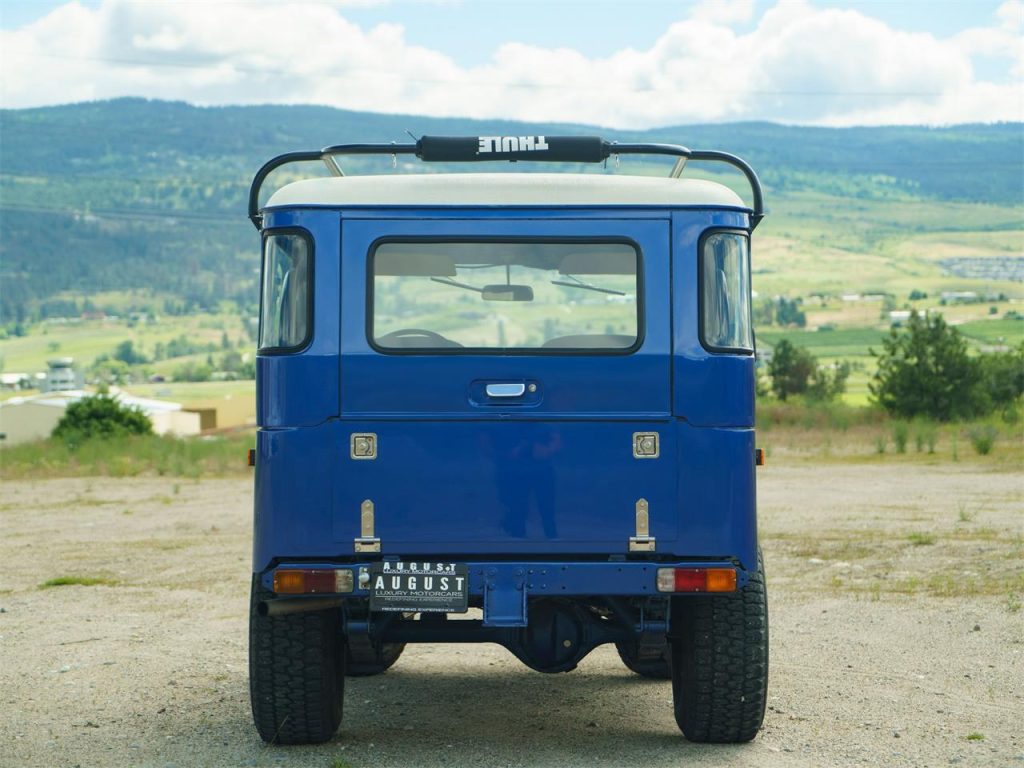 1974 Toyota Land Cruiser FJ40 - American Hot Rods